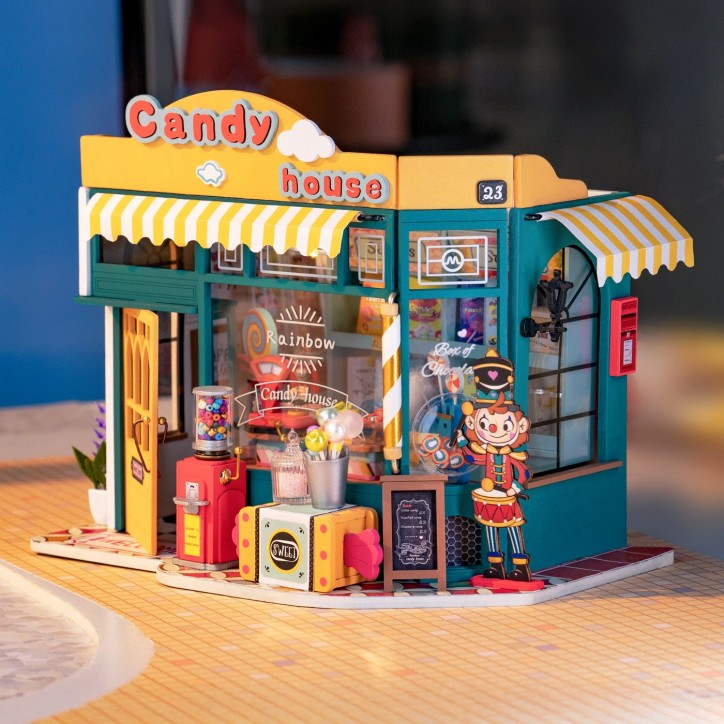 Kit DIY diorama maquette - Rainbow candy house par Hands Craft